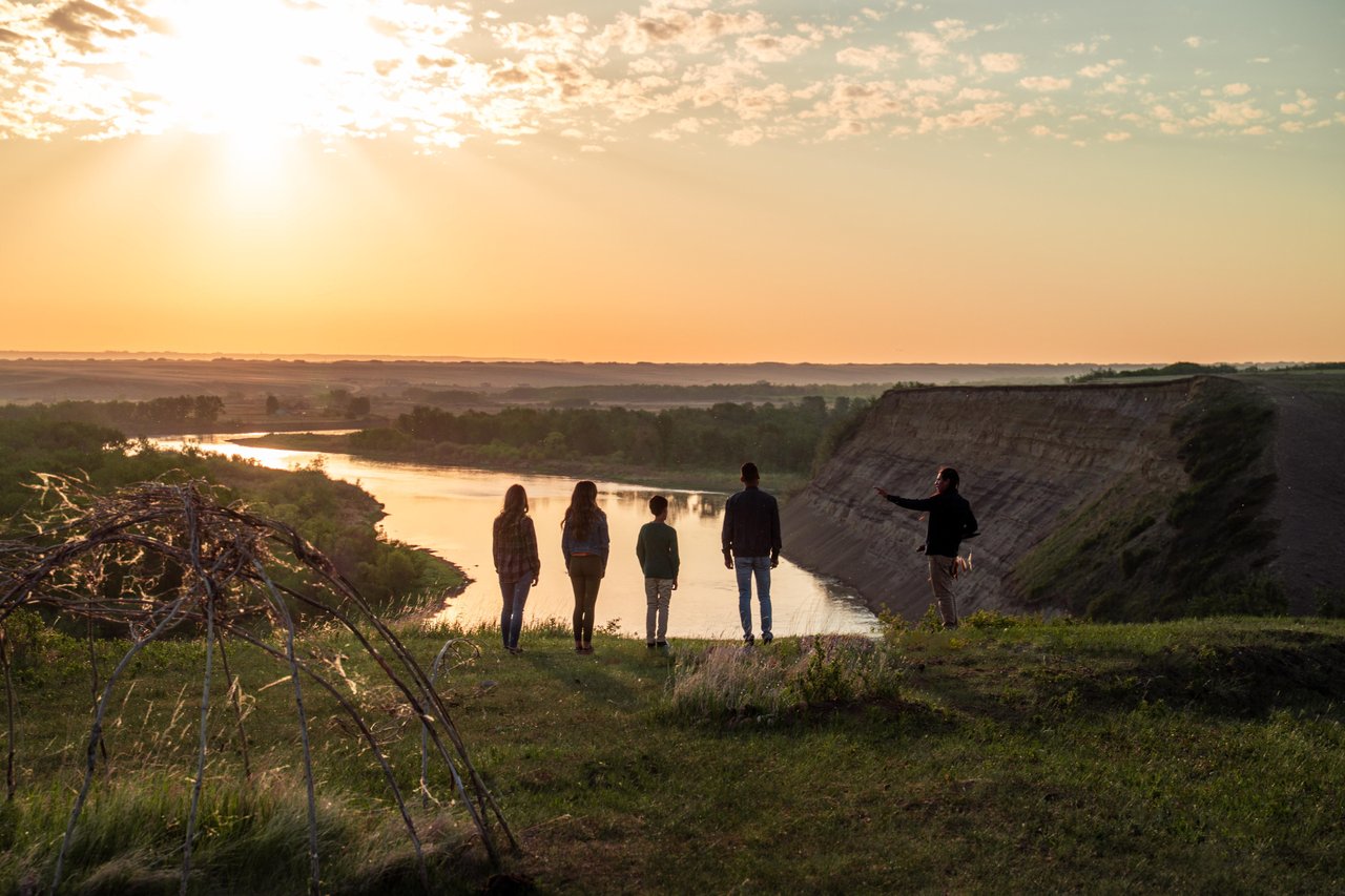 “The land still heals, still speaks” – Indigenous Tourism Alberta